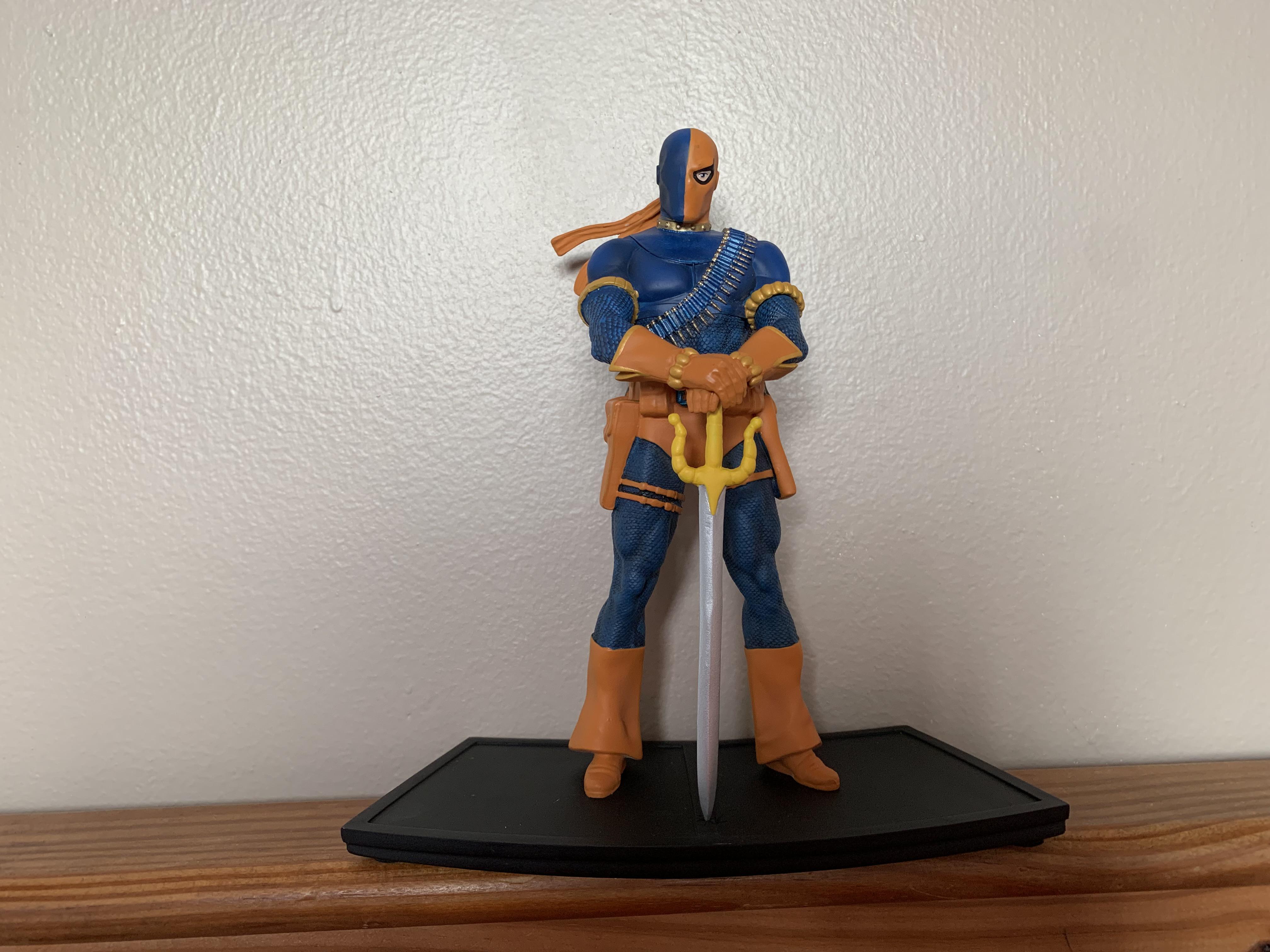 Friends...... he has arrived. | Scrolller