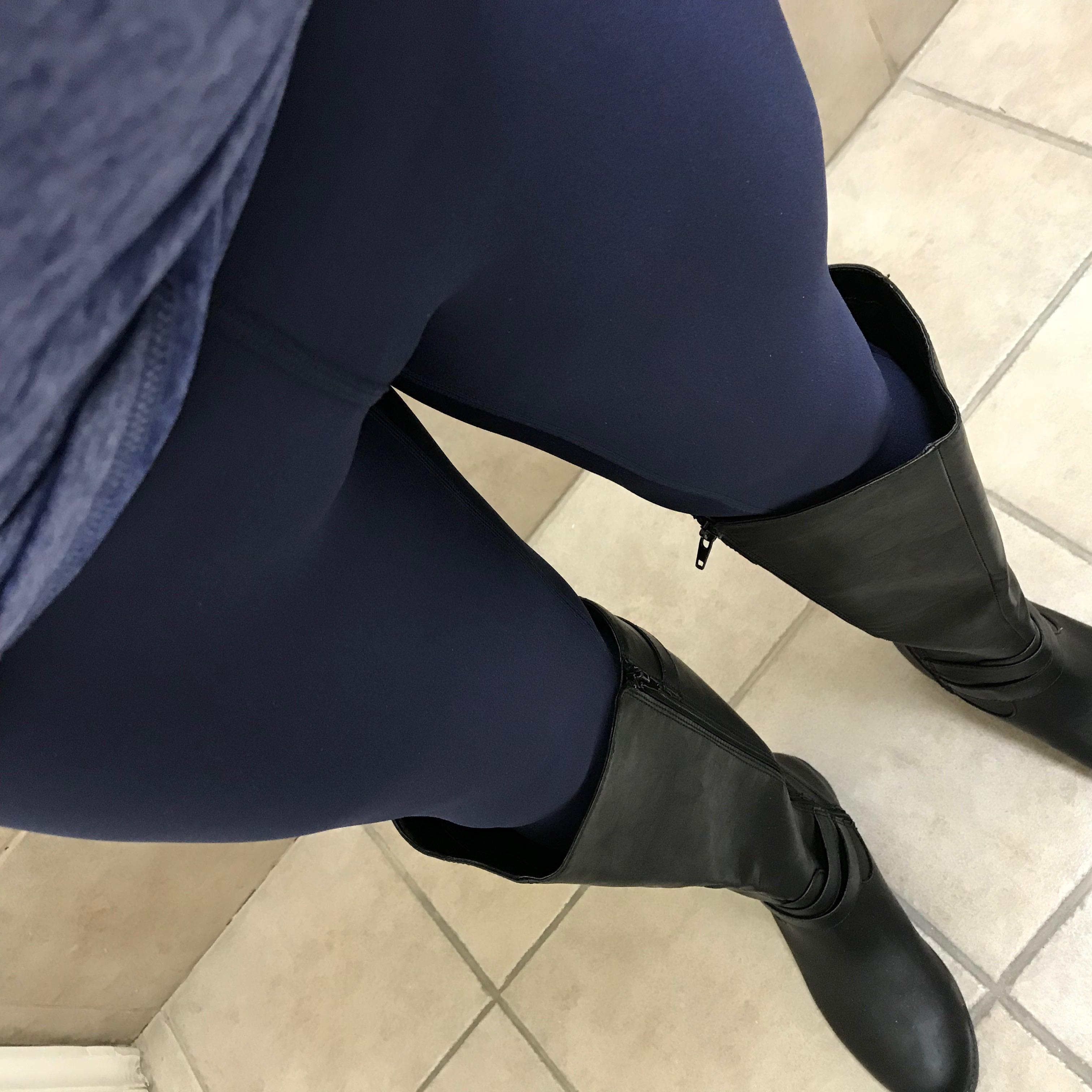 Front side | Scrolller