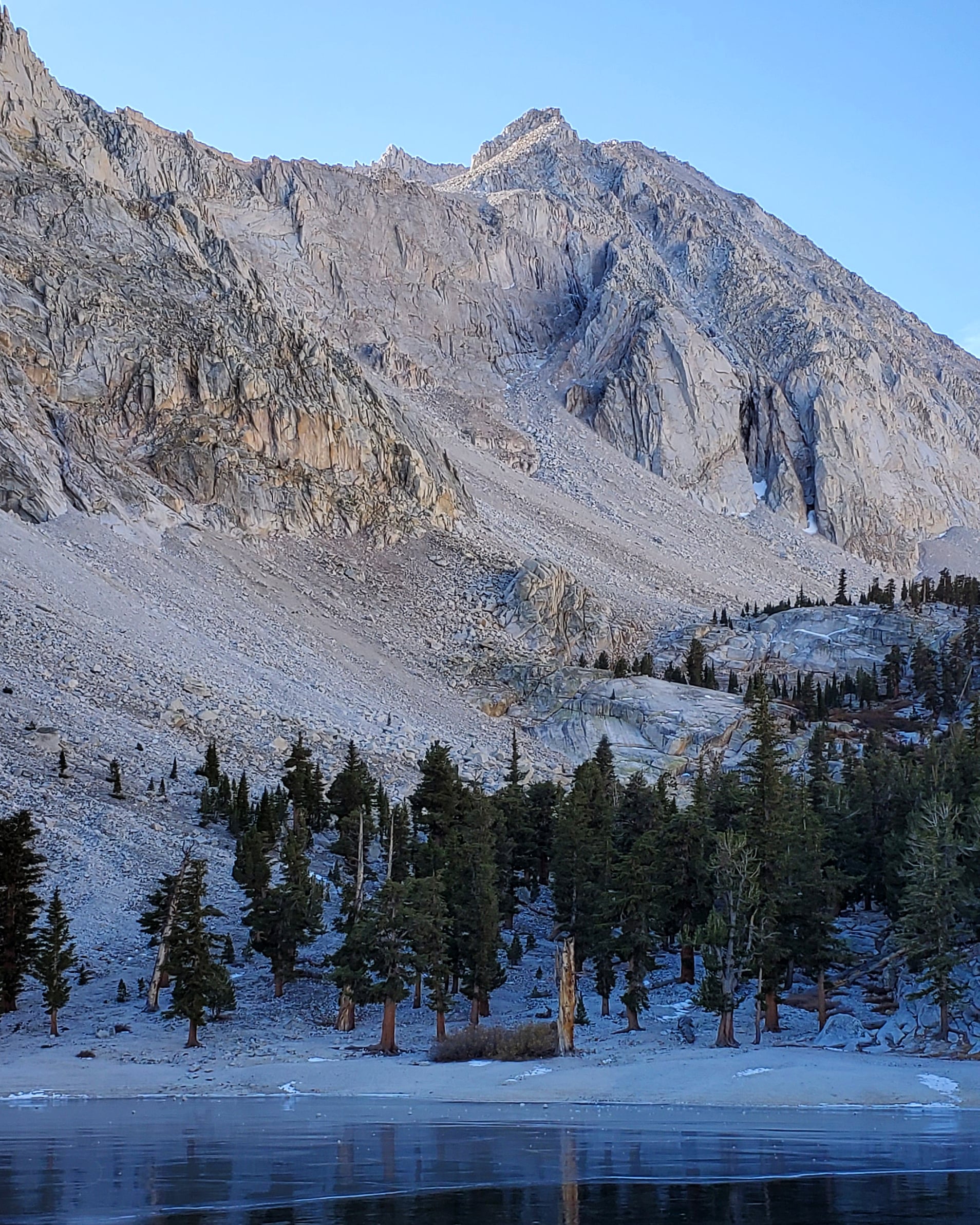 Frozen Lone Pine Lake, Mount Whitney Trail, CA, USA [OC] 1908x2385 | Scrolller