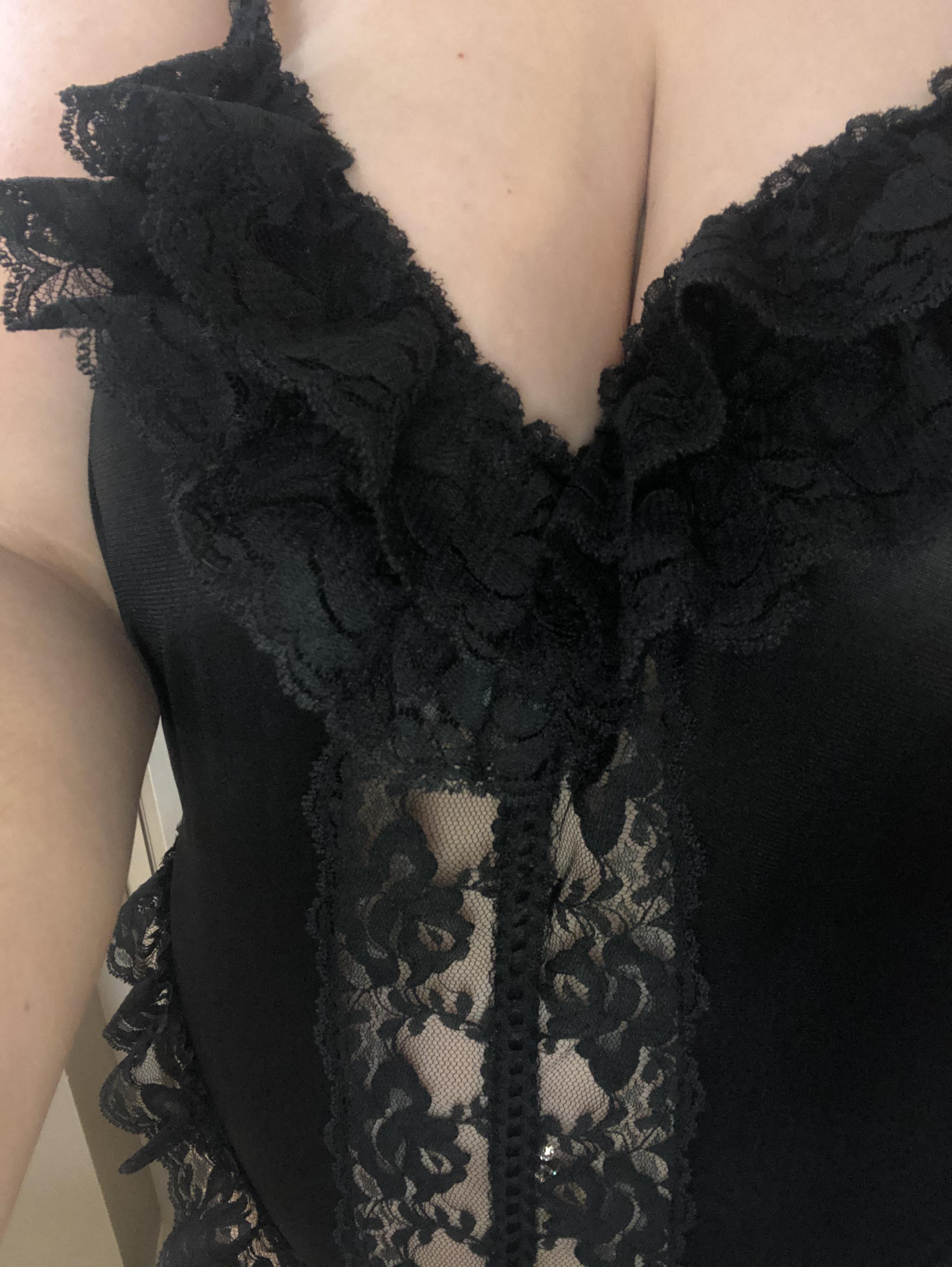 Full striptease available from my teddy lingerie to my fishnets. | Scrolller