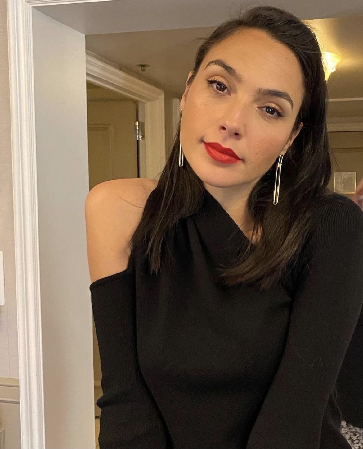 Gal Gadot | Scrolller
