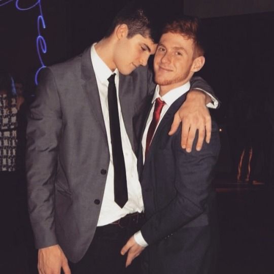 Gentle Rub | Scrolller