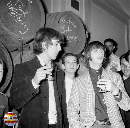 George and Ringo, 1965 | Scrolller