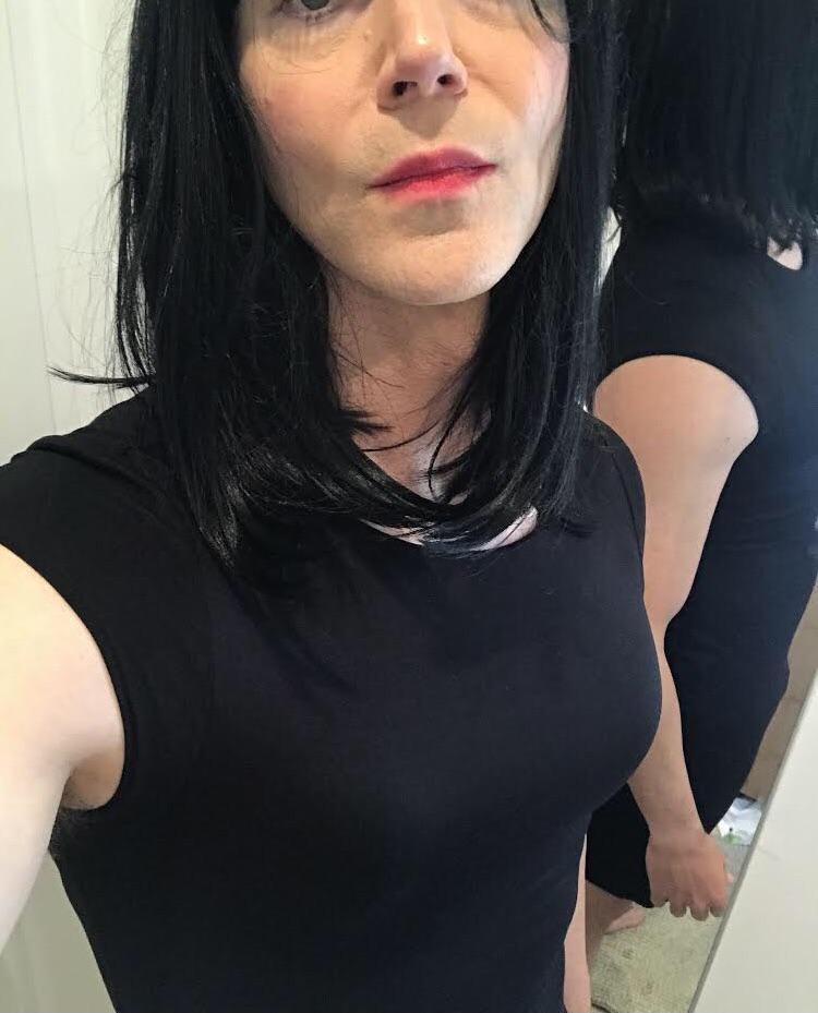 Dressing up as a woman is the best part of my day. | Scrolller