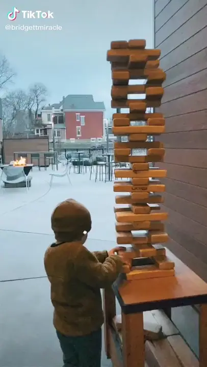 Giant jenga tower | Scrolller