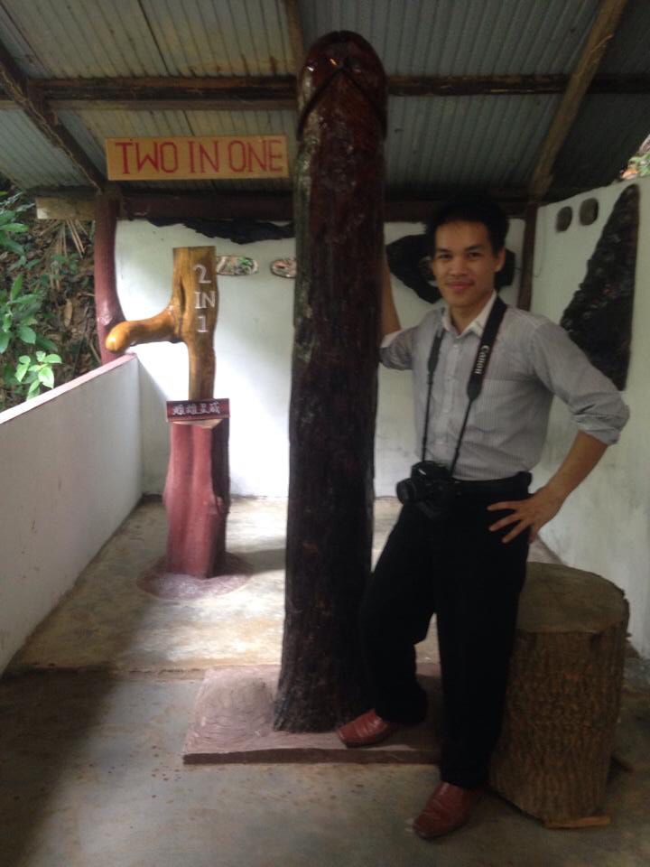 Giant Wooden | Scrolller