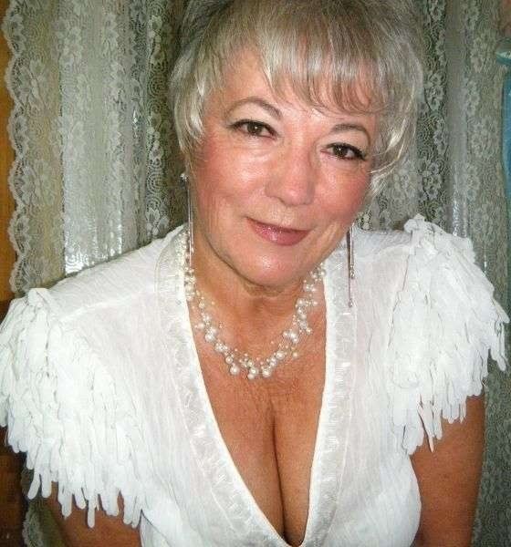 Discover more like GrandmotherlyGILFs: gilf cleavage meat and Related Content | Scrolller