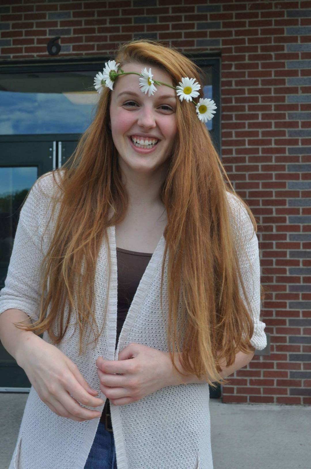 Girl at my school | Scrolller