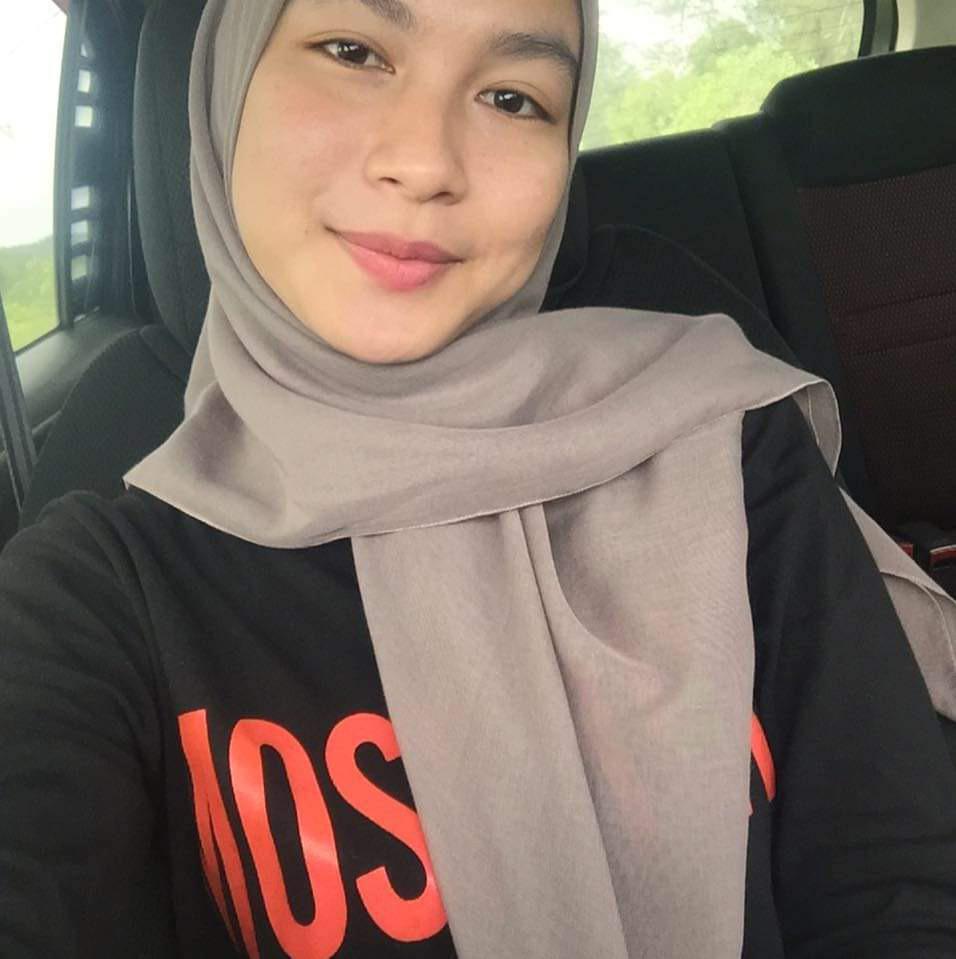 Girl from malaysia ready to join the club. | Scrolller