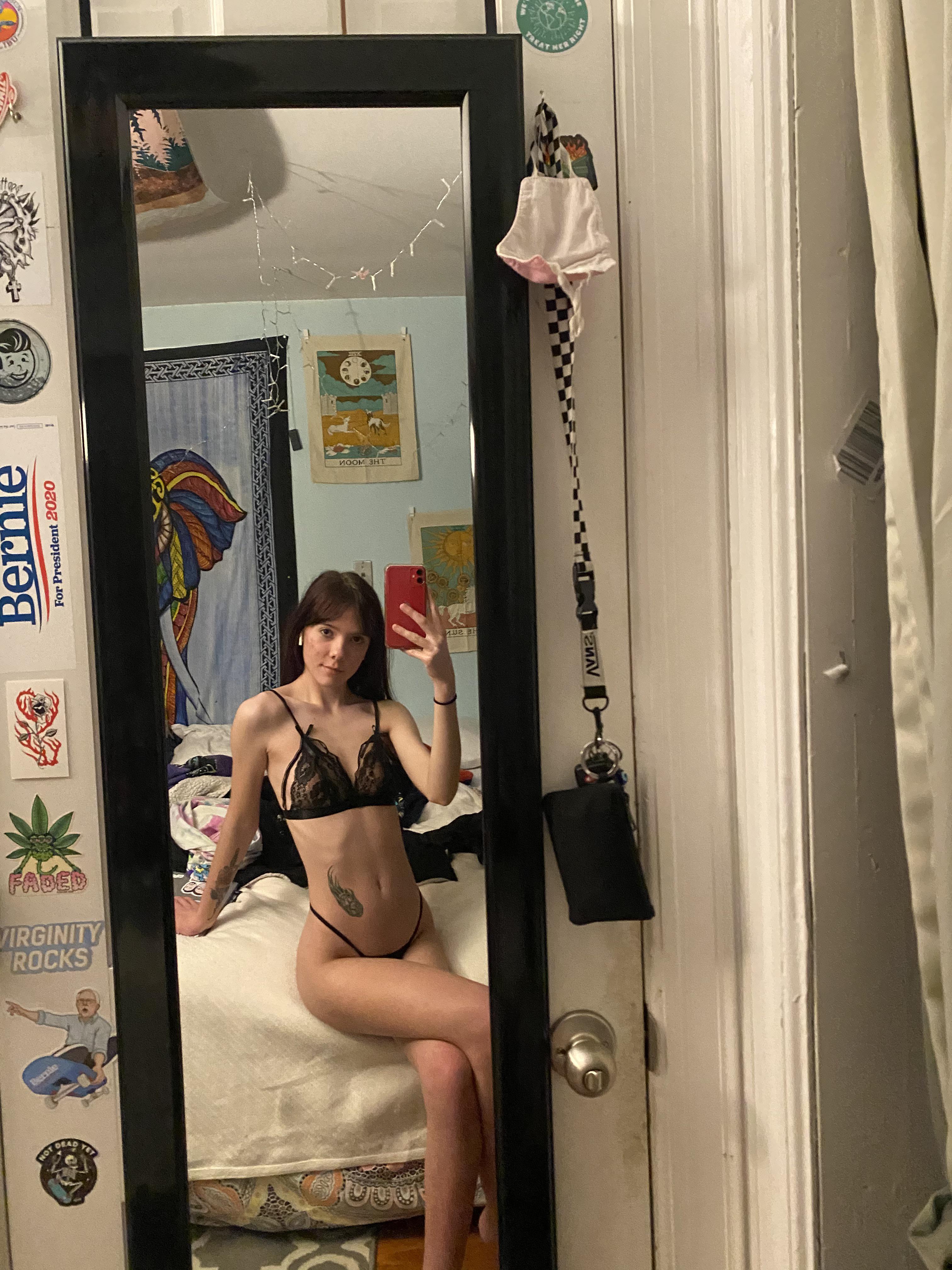 girl next door | Scrolller