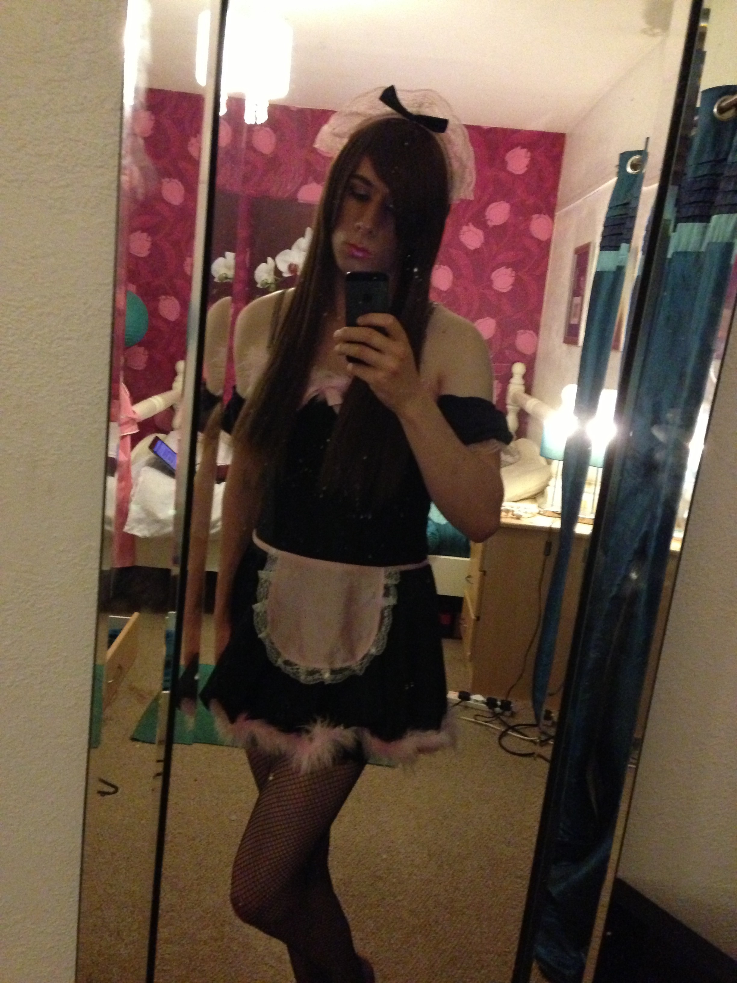 Sexy boy? | Scrolller