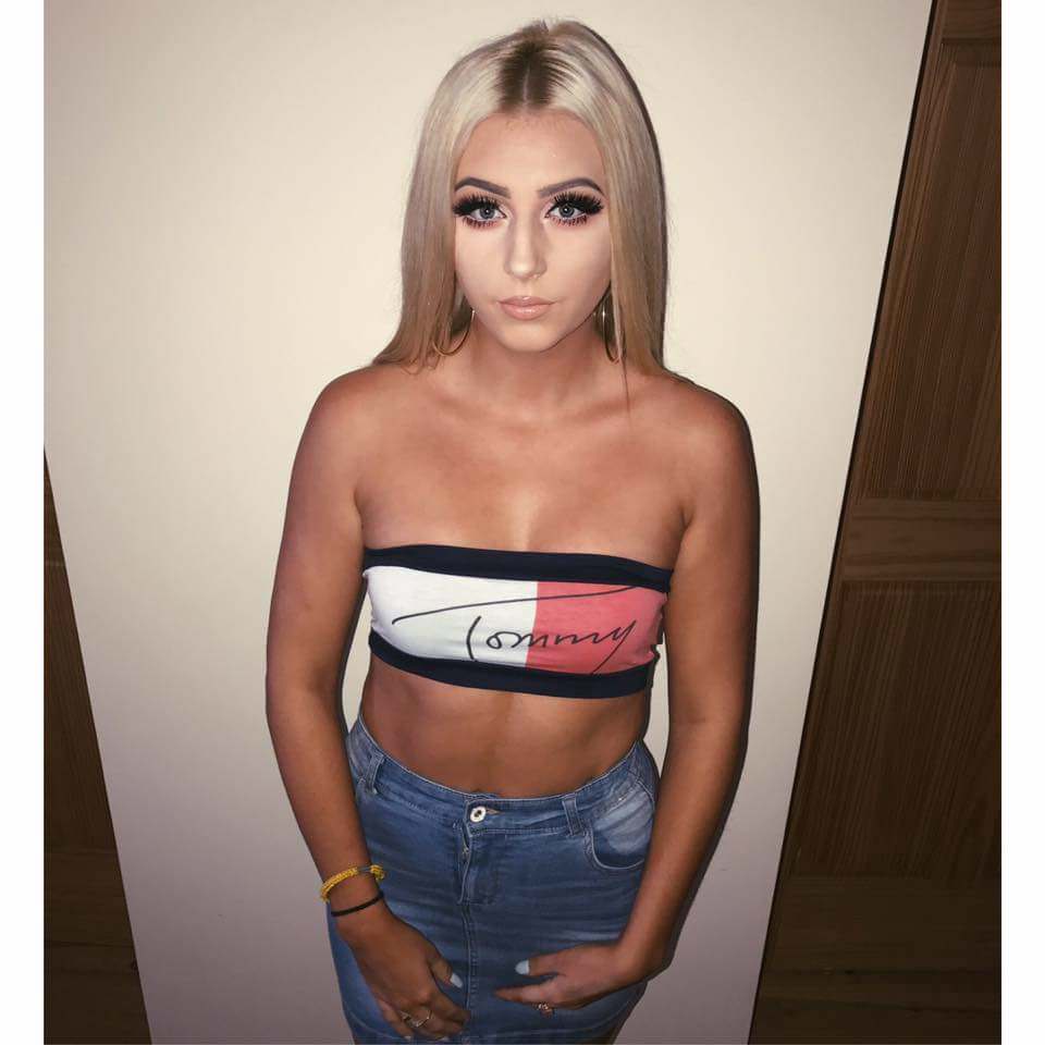 Give her the Tommy Gun spray ! | Scrolller