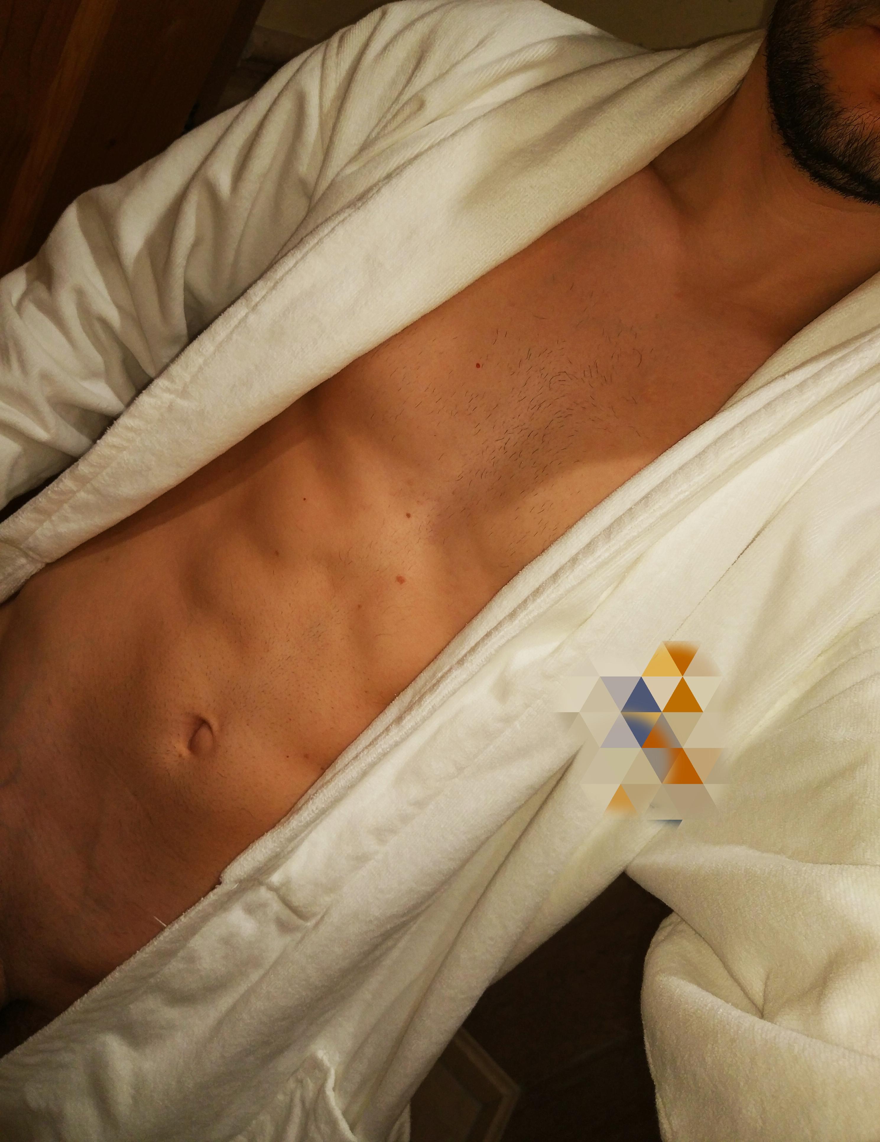 Good (m)orning from home office.. Need a fem assistant here 😈😈 | Scrolller