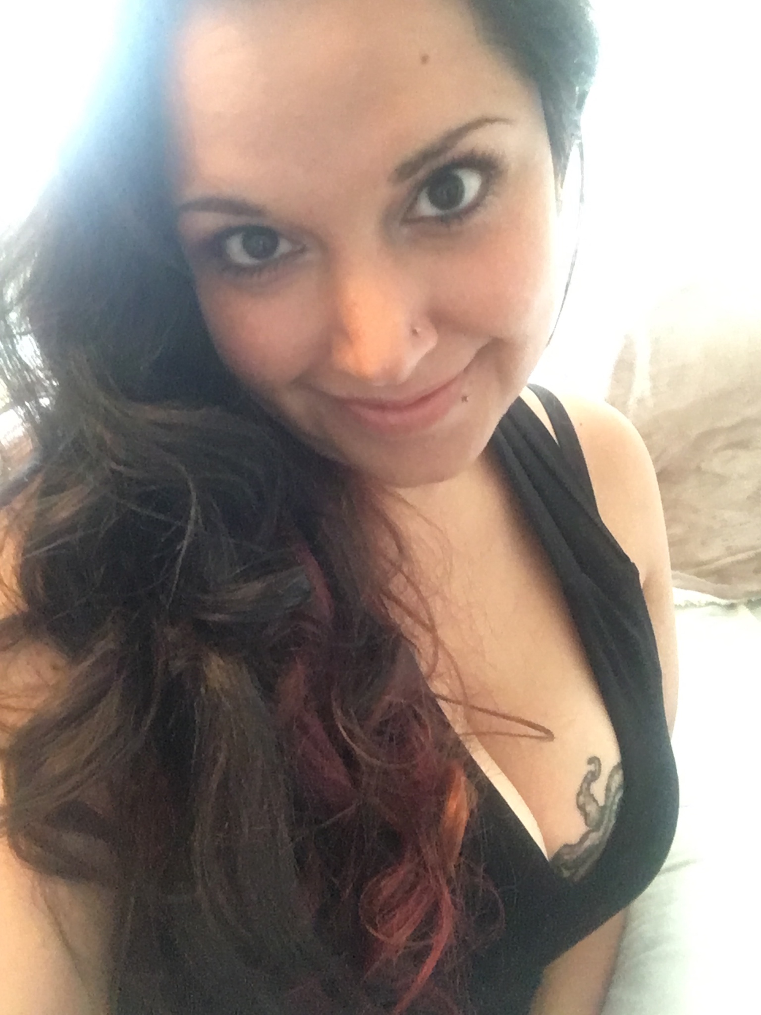 Good Morning - Here’s One More of Her Curls [OC] | Scrolller