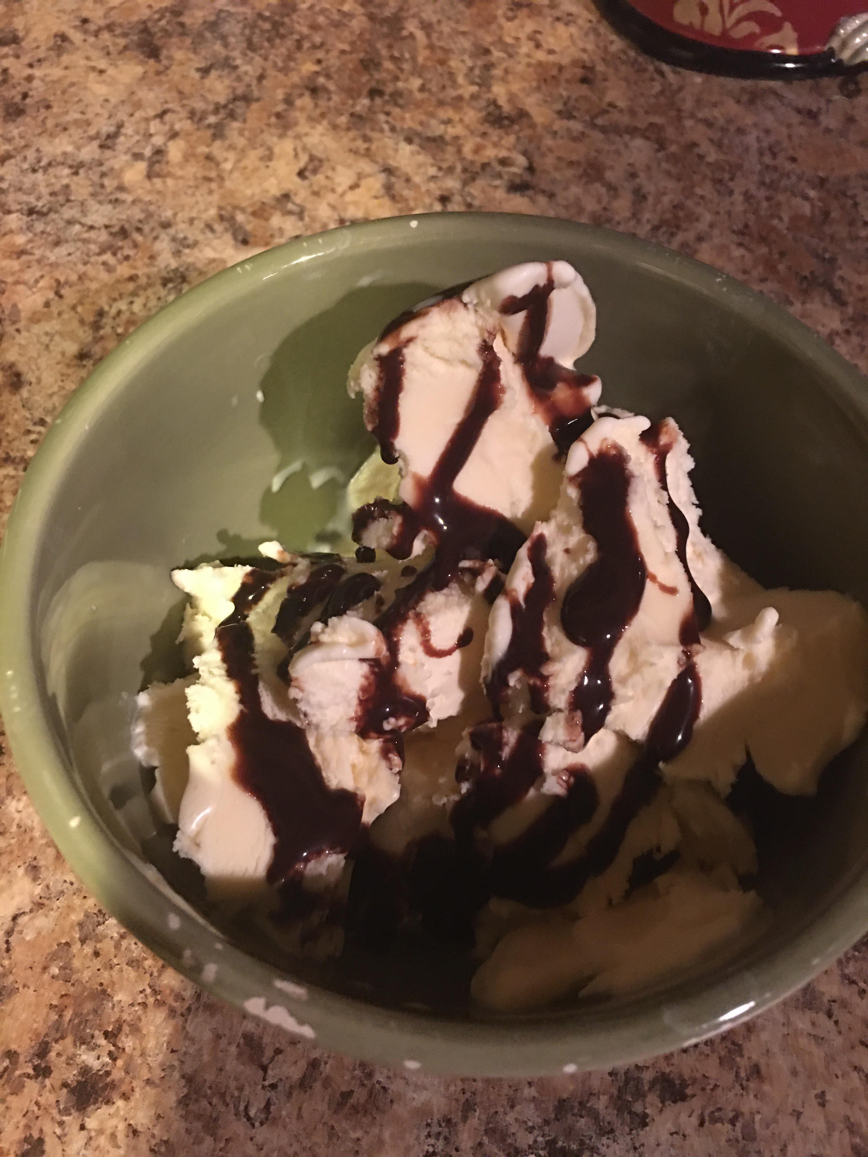 good ol ice cream with Hershey’s | Scrolller