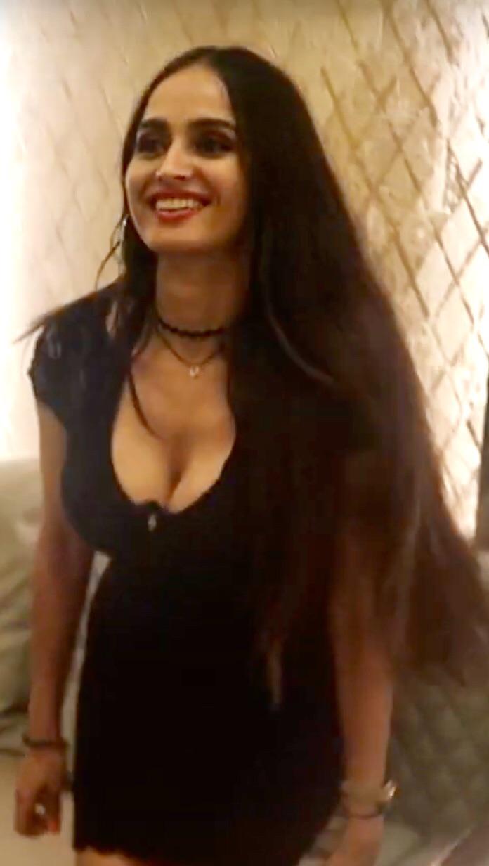 Goodness.... | Scrolller