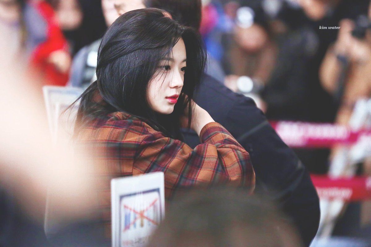 Gorgeous Gyuri | Scrolller