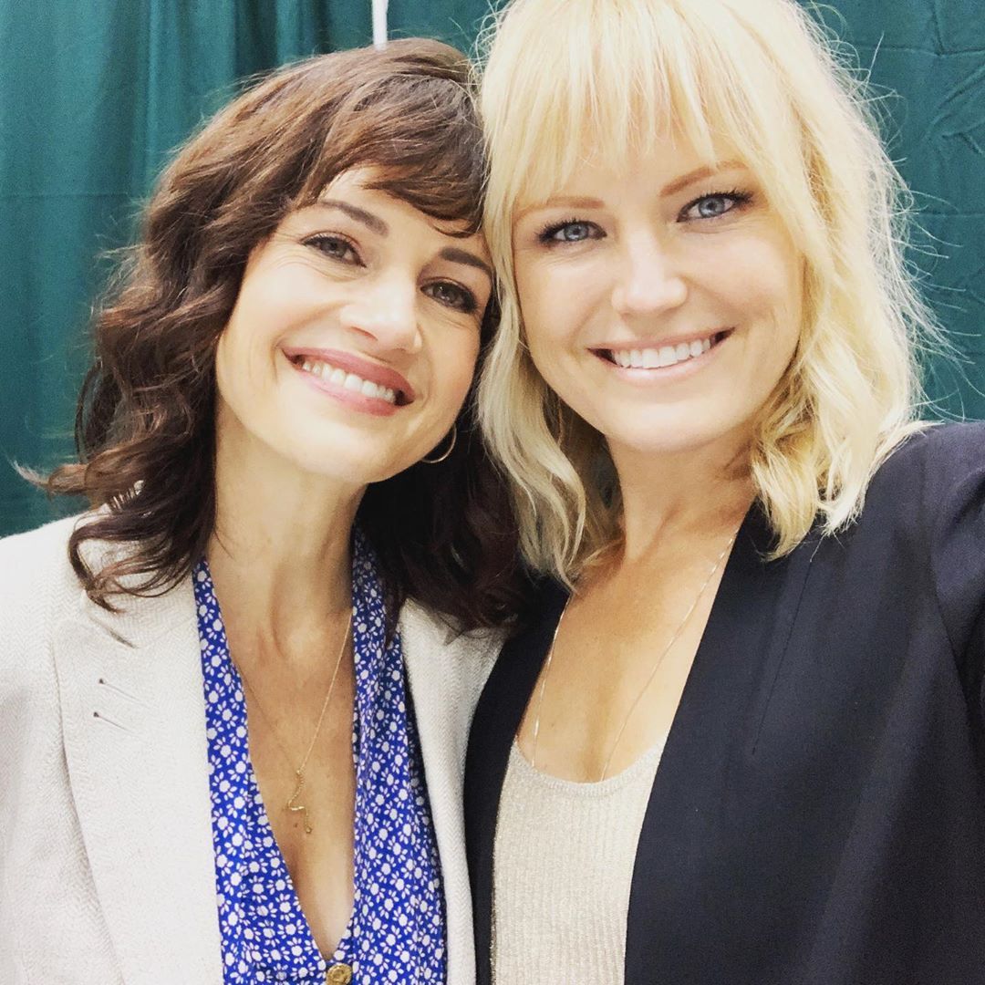 Gorgeous selfie with Malin Akerman | Scrolller