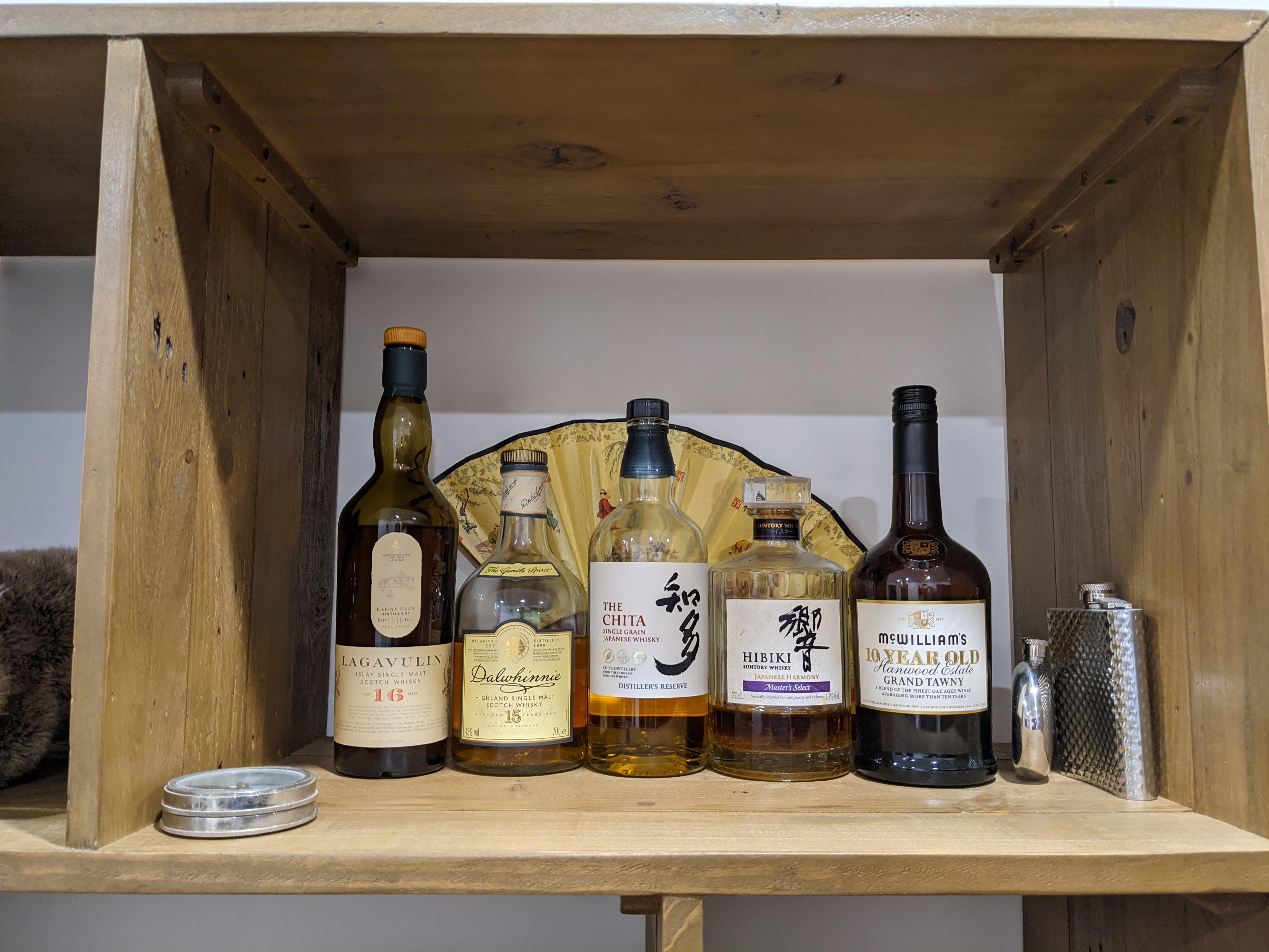 Got a new cabinet (excuse the tawny) | Scrolller