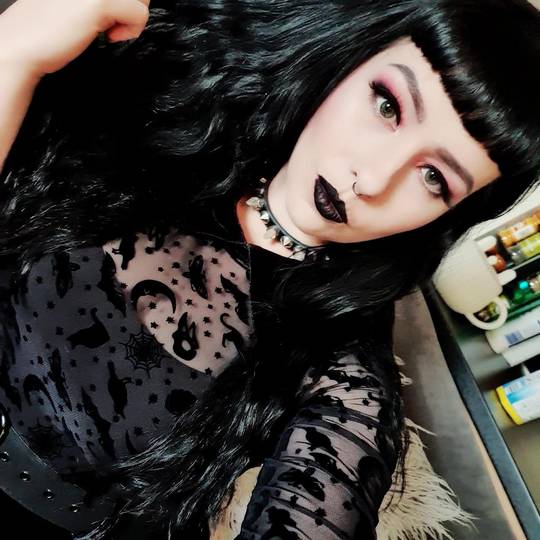 Gothic bangs | Scrolller