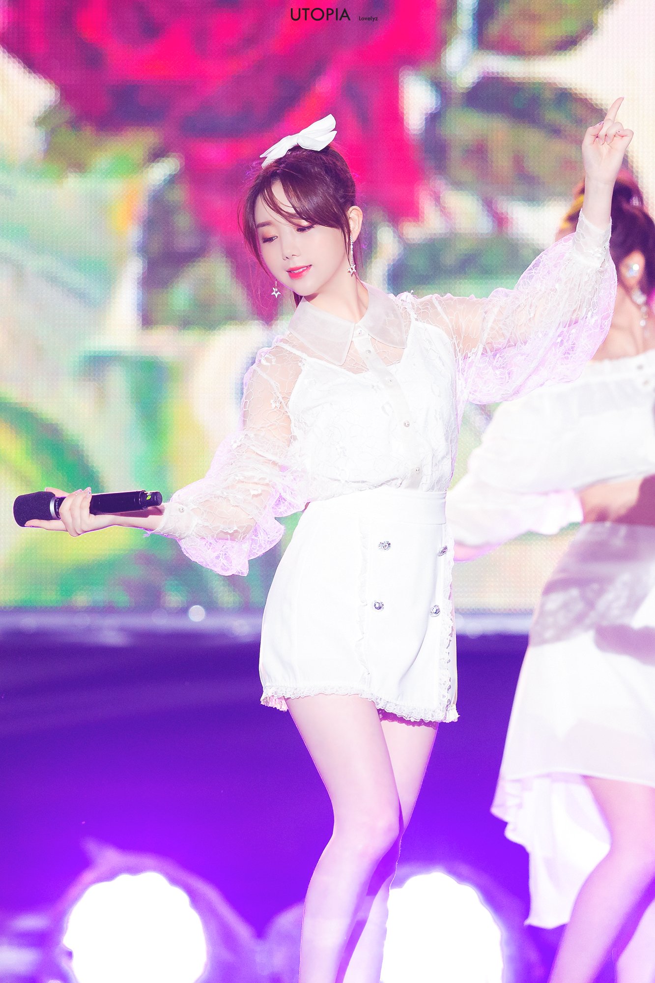 Graceful Kei | Scrolller