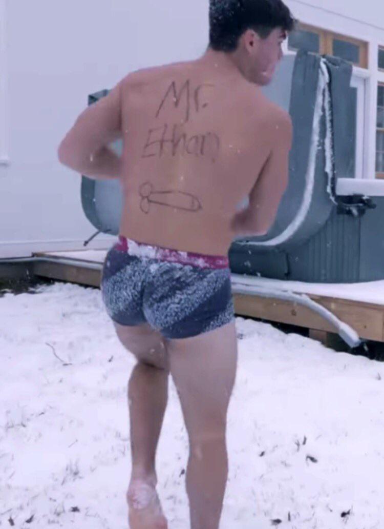 Grayson Dolan | Scrolller