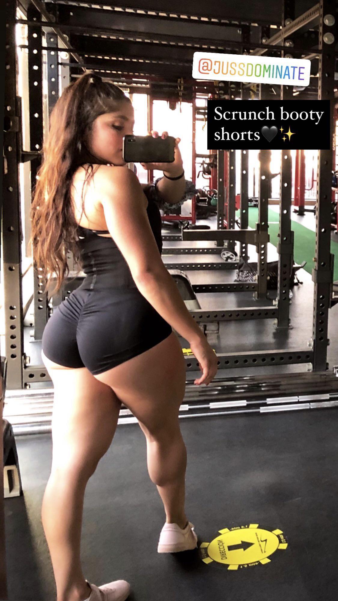 Gym Ass Scrolller