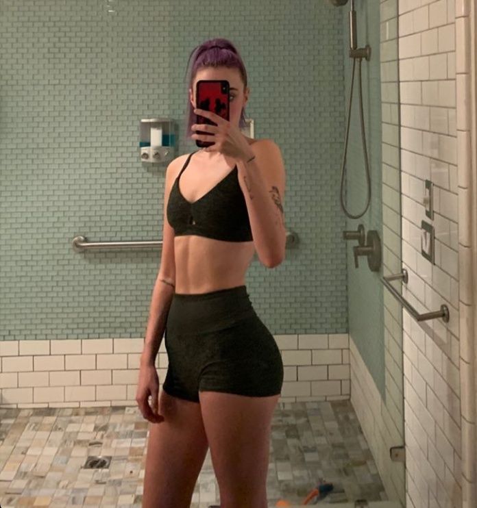 Gym session | Scrolller