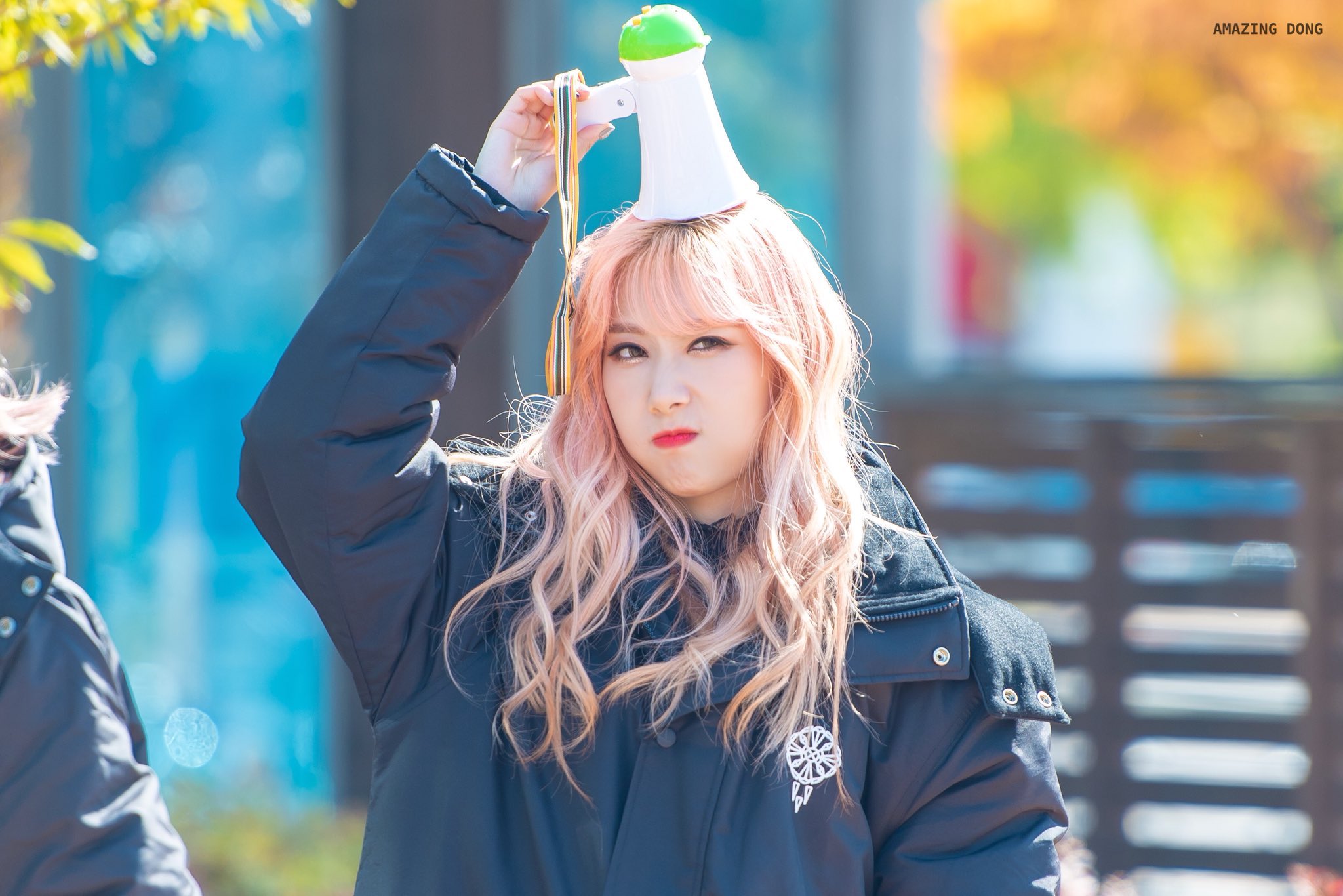 Handong and her megaphone | Scrolller