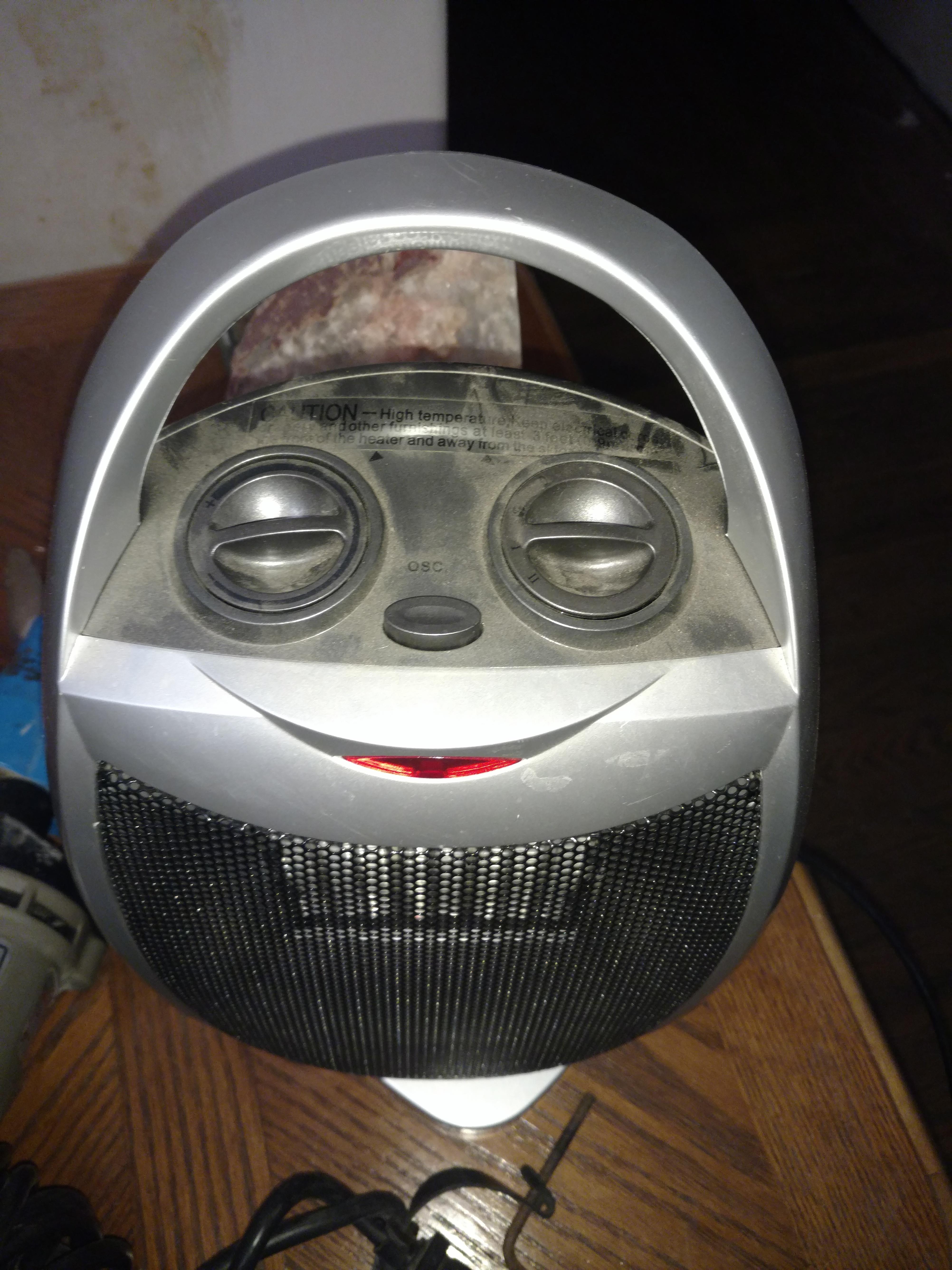 Hank the heater | Scrolller