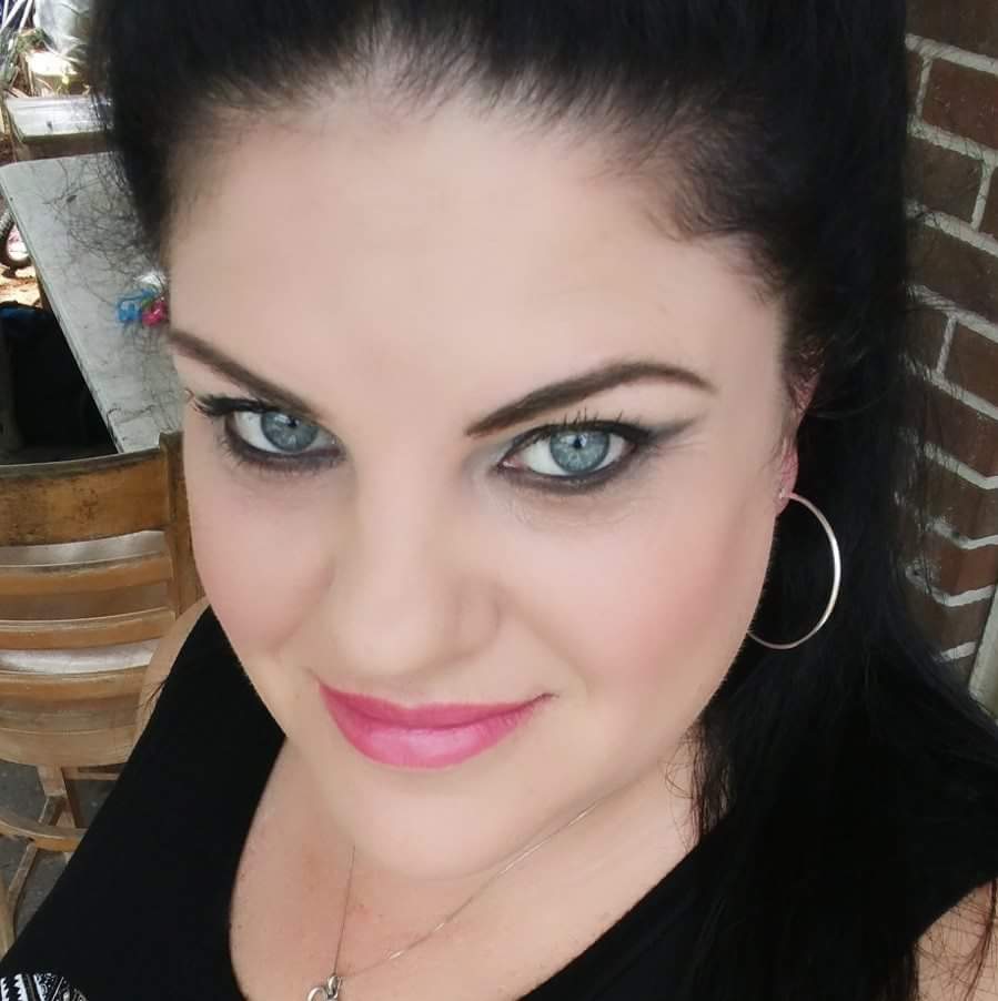 Happiness is key | Scrolller