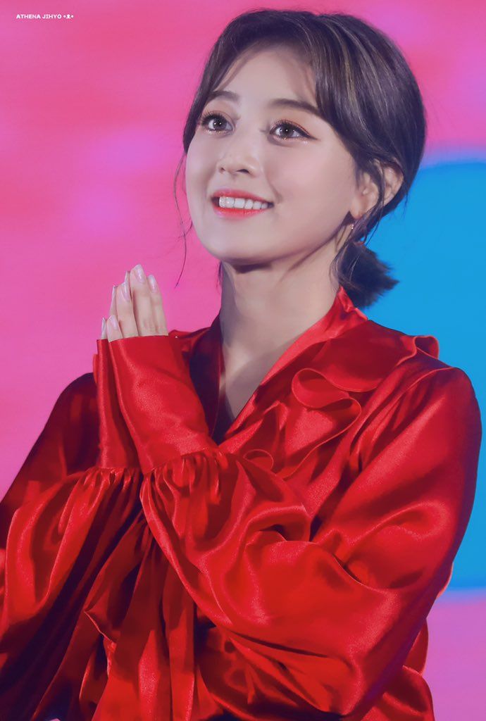 Happy 15 year anniversary at JYPE to our leader God Jihyo | Scrolller