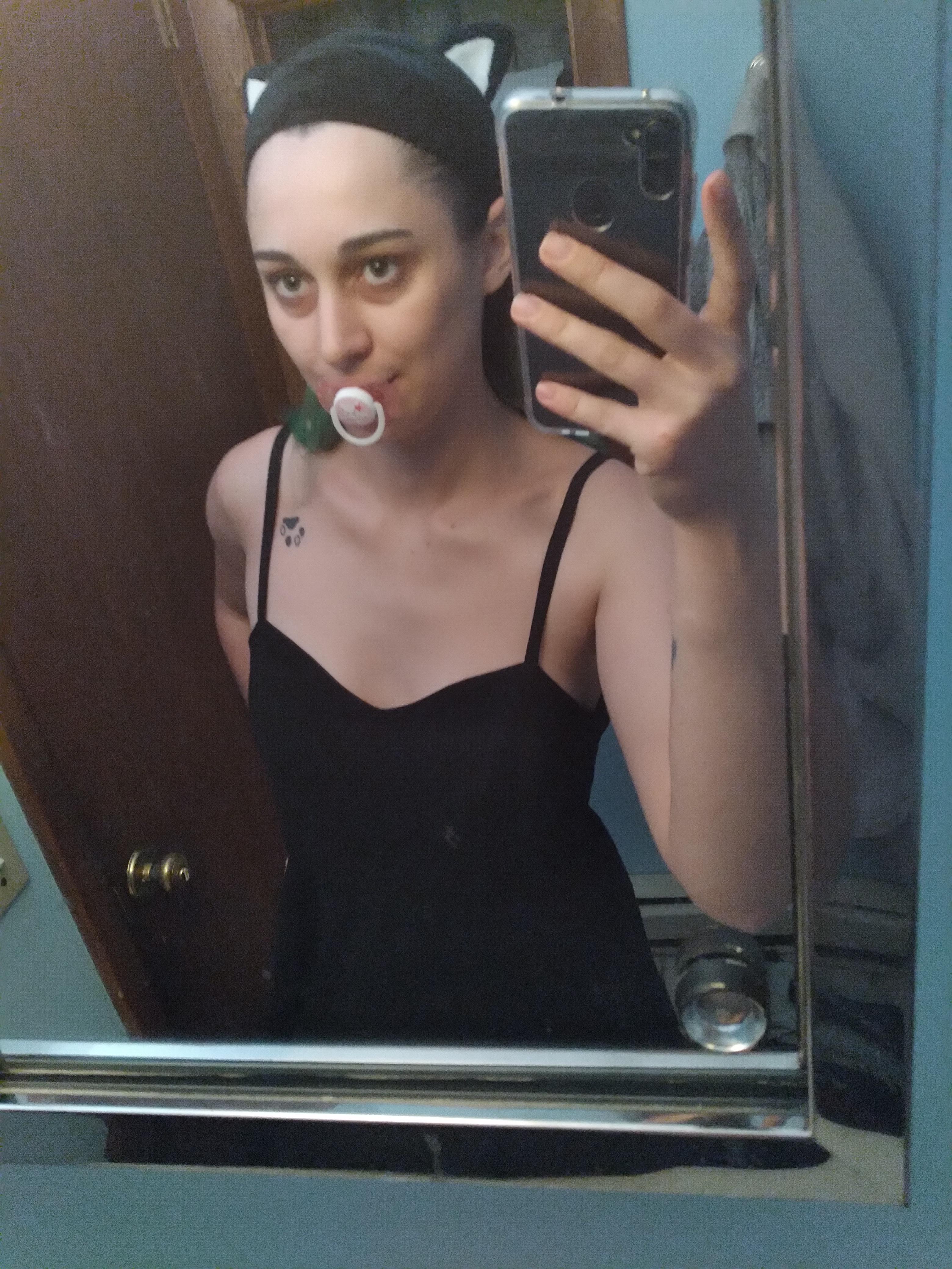 Happy ^.^ | Scrolller