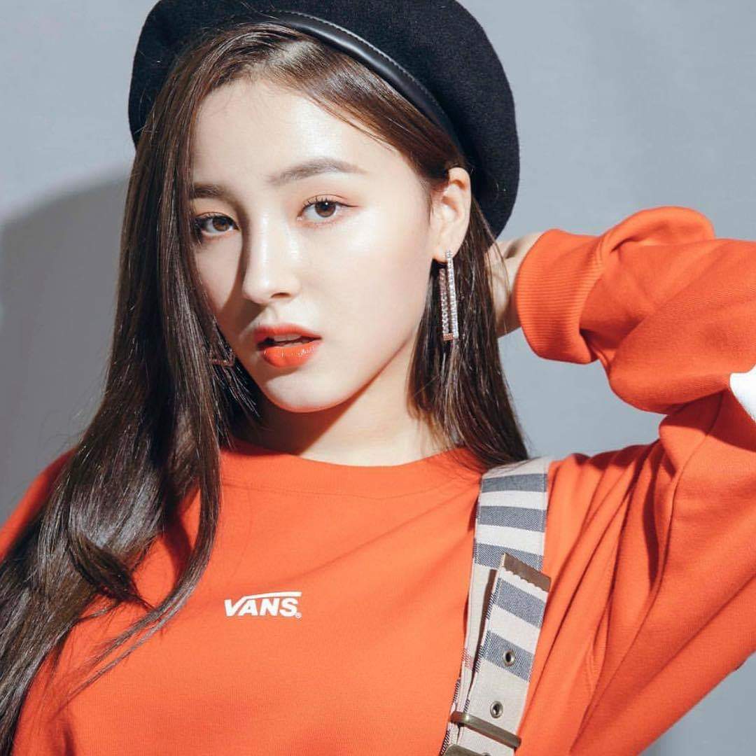 Happy 19th Birthday, Nancy!! | Scrolller