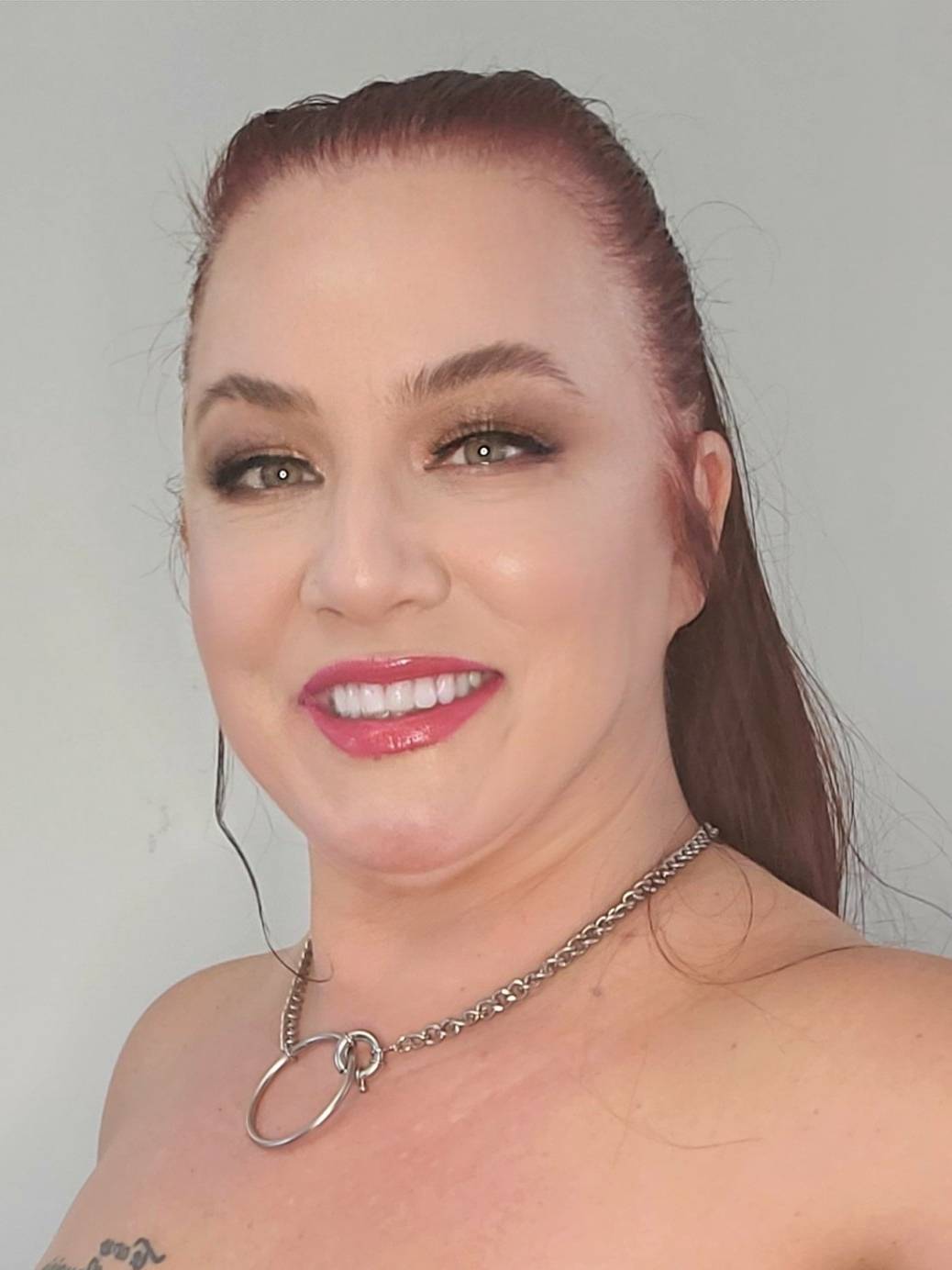 Happy Friday Reddit Friends! | Scrolller