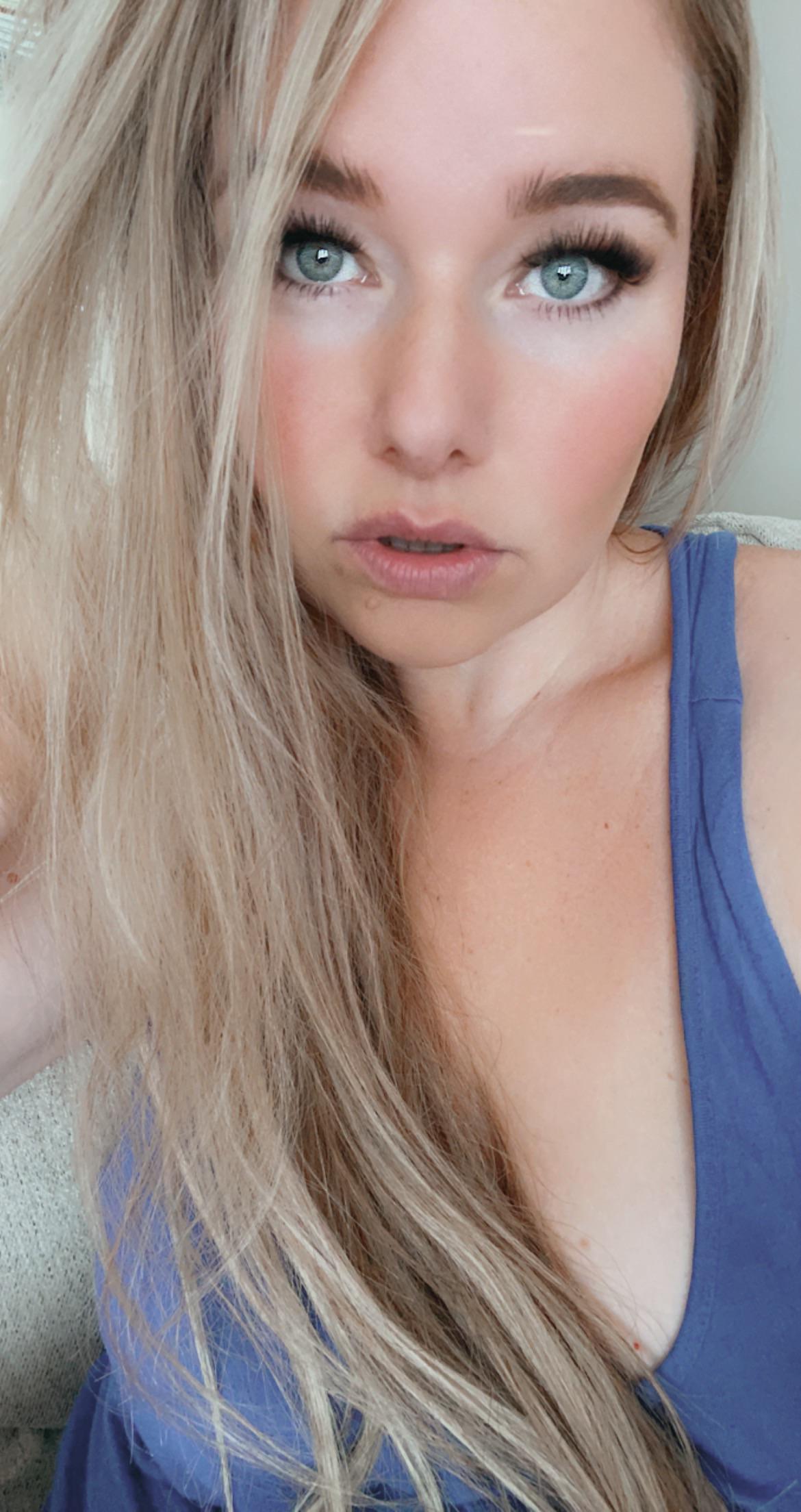 Happy hump day 🐫 (35) | Scrolller