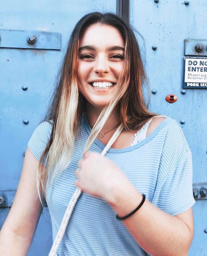 Happy smile | Scrolller