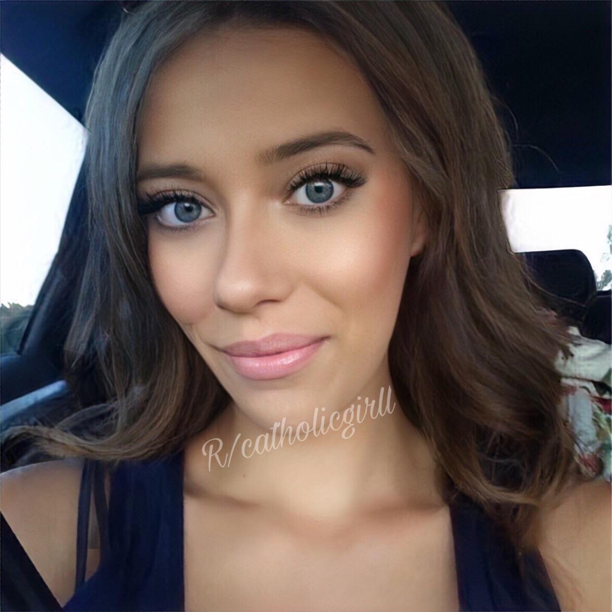 Happy Wednesday everyone 😊! (F28). | Scrolller