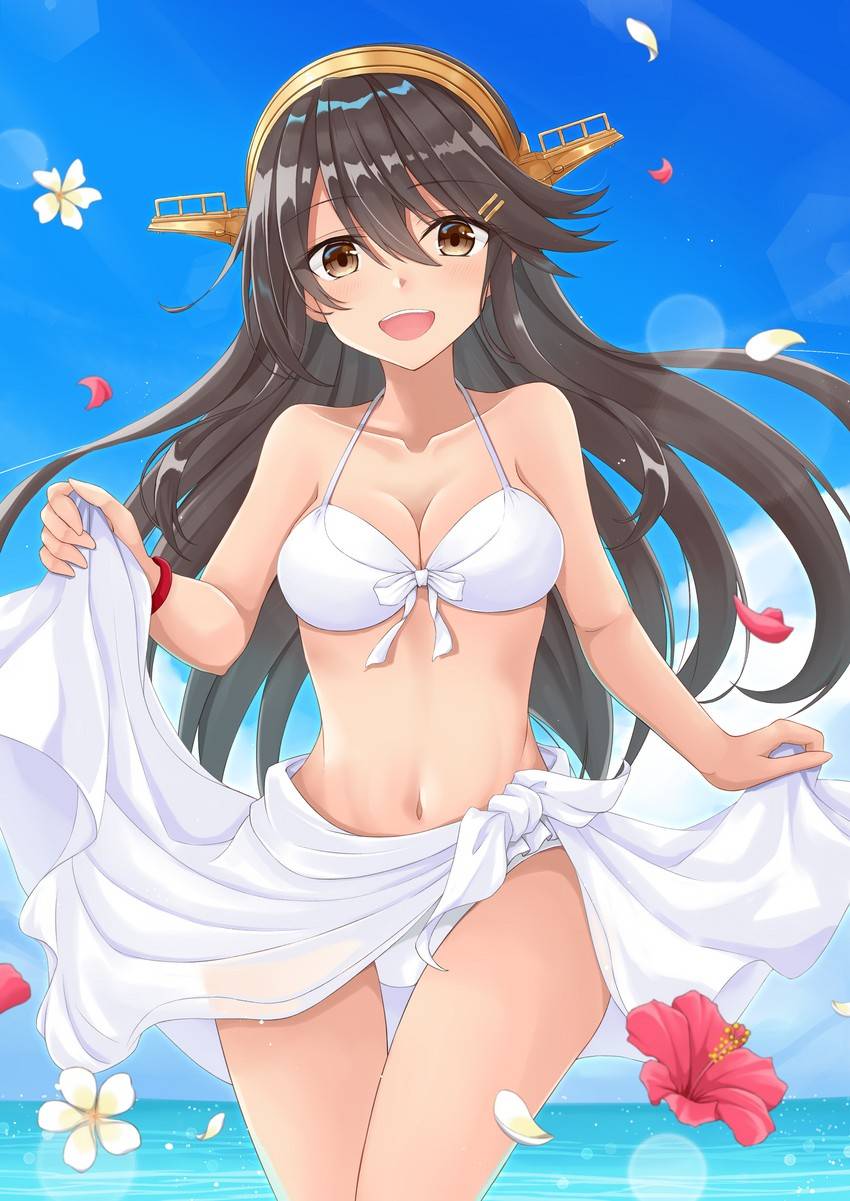 Haruna enjoying the beachside | Scrolller