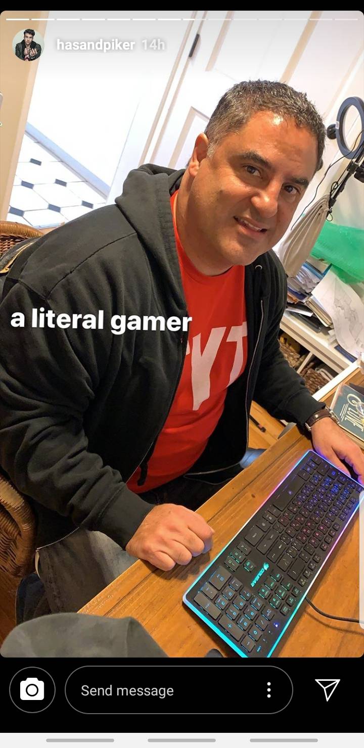 "Has, does it look like I know what a 360 no scope is????" | Scrolller