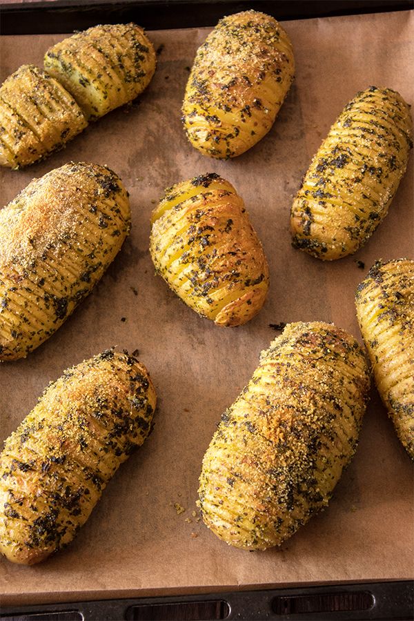 Hasselback potatoes ♡ | Scrolller
