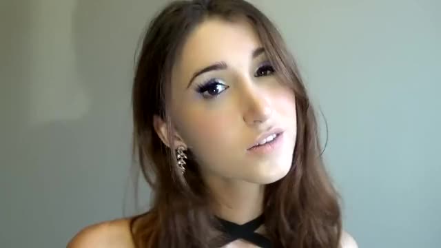 Héléa Fauvel is so attractive | Scrolller