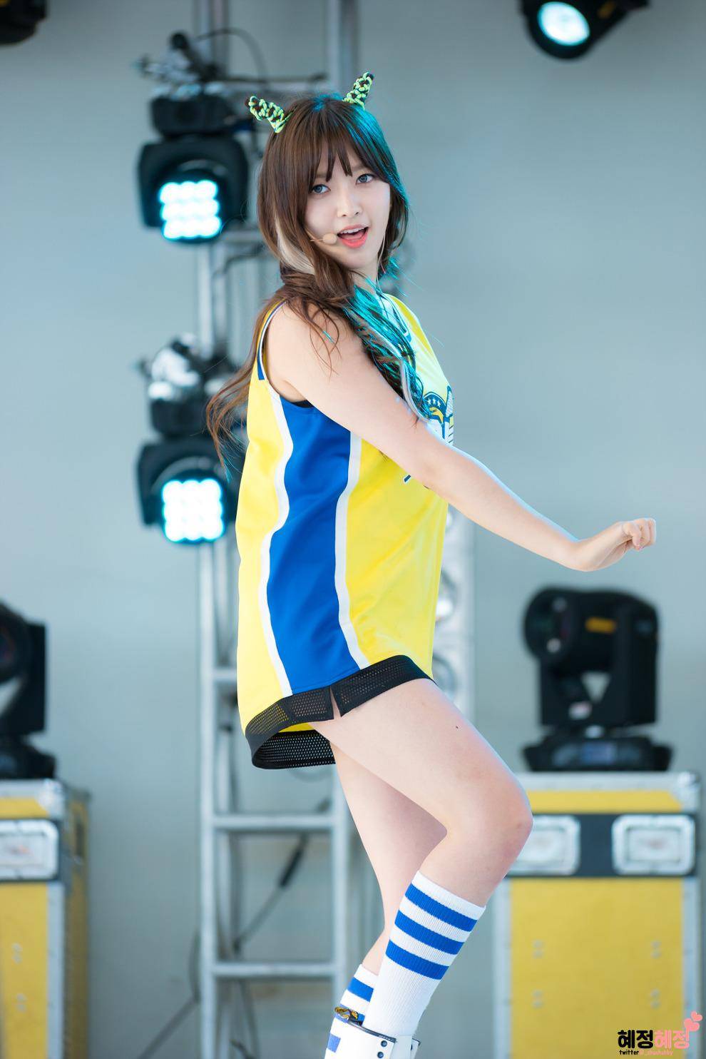 Heart Attack - Chanmi | Scrolller