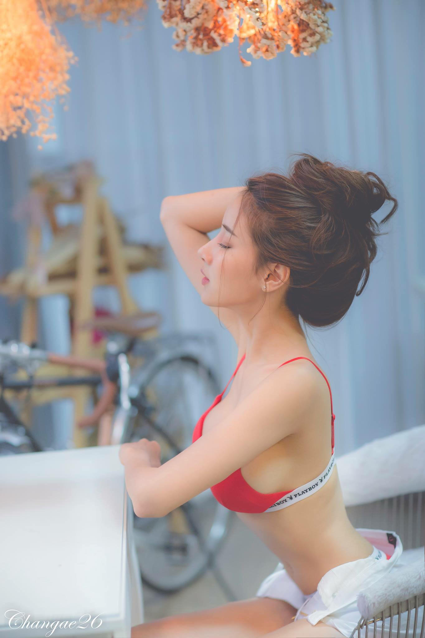 Heavenly Hair Bun | Scrolller