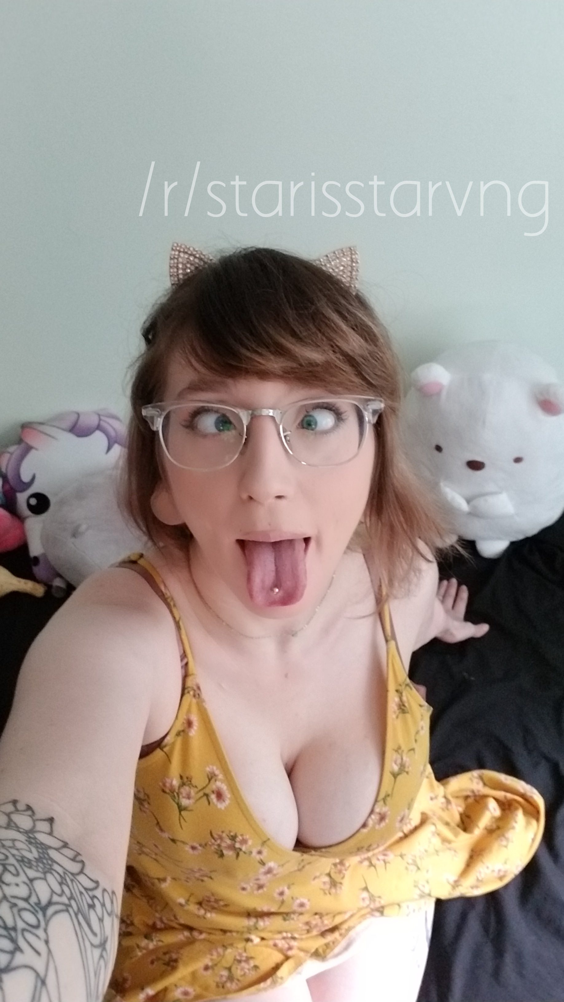 Hello again :3 [oc] | Scrolller