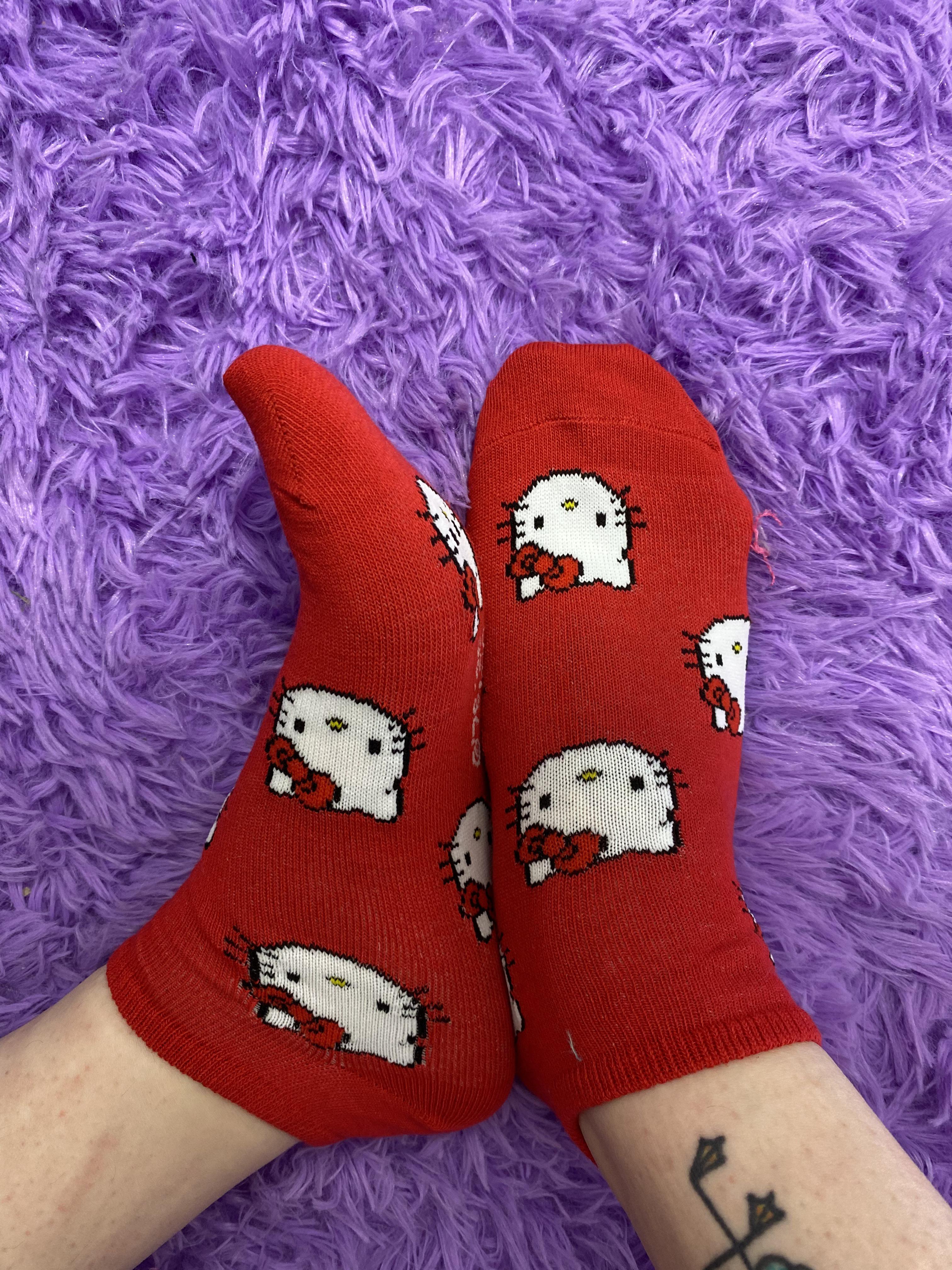 Hello Cuties! $15 for two days of wear with an extra surprise! DMs open - custom sock worship ...