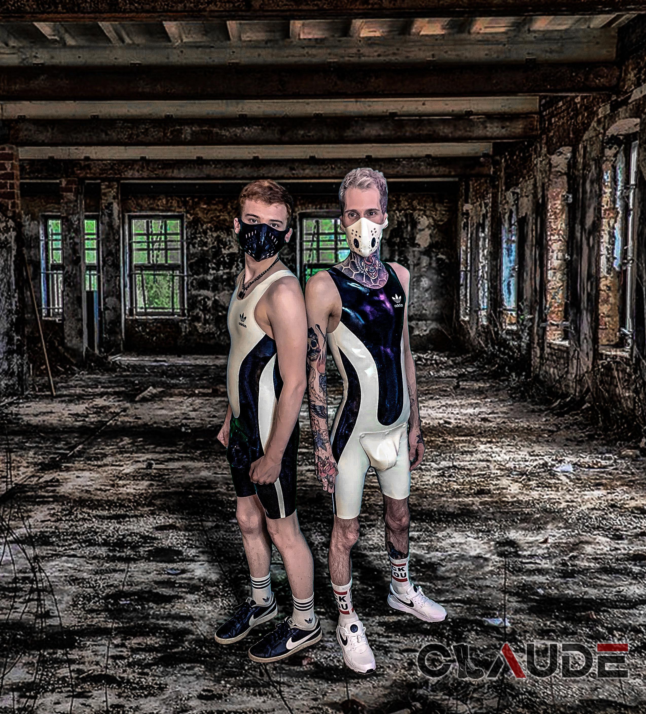 Hello everybody 😁 | Scrolller