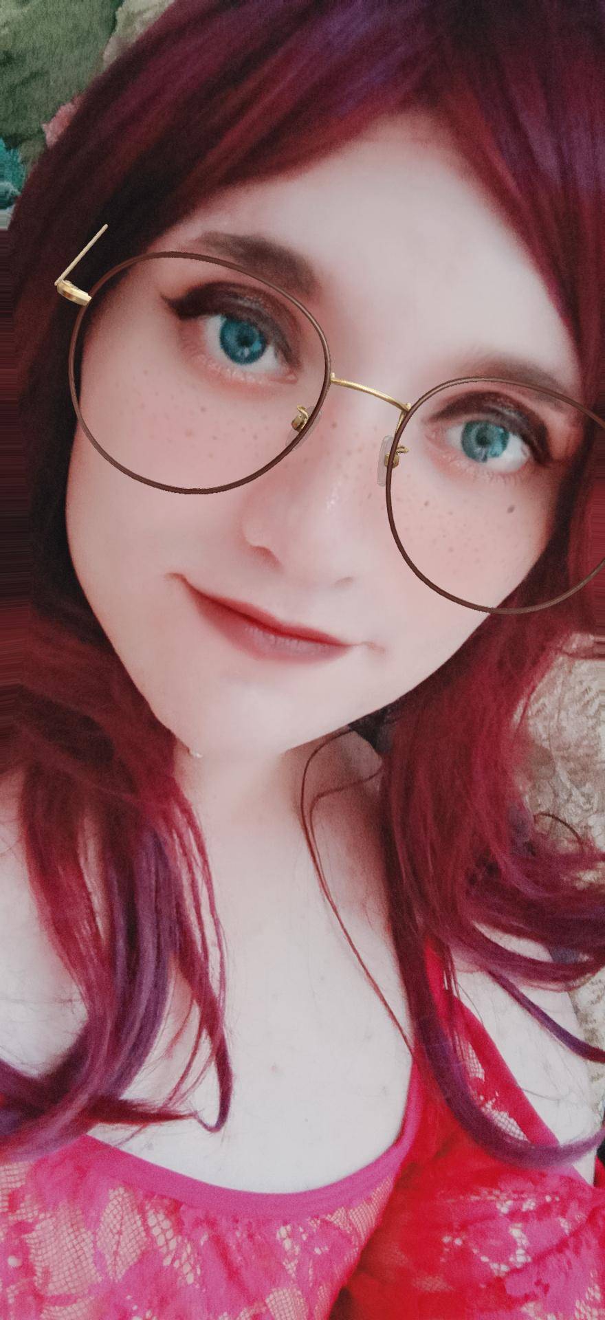 Hello everyone | Scrolller