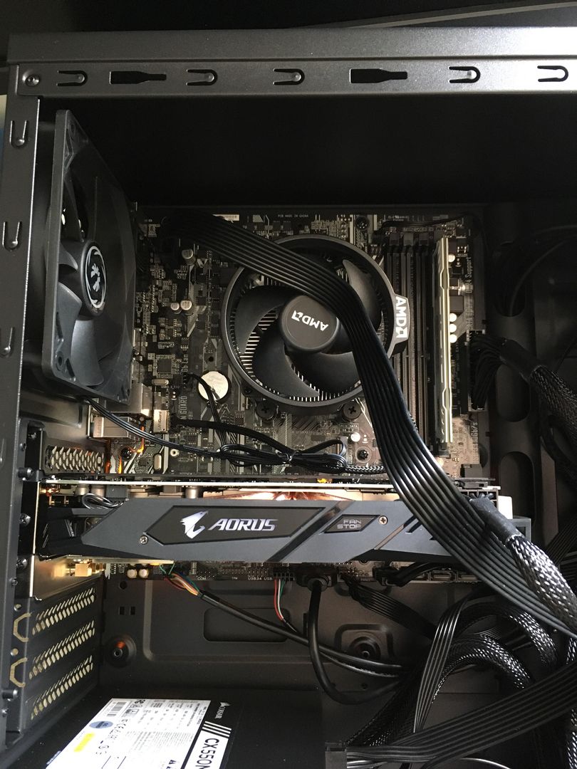 Help! Computer won't turn on | Scrolller