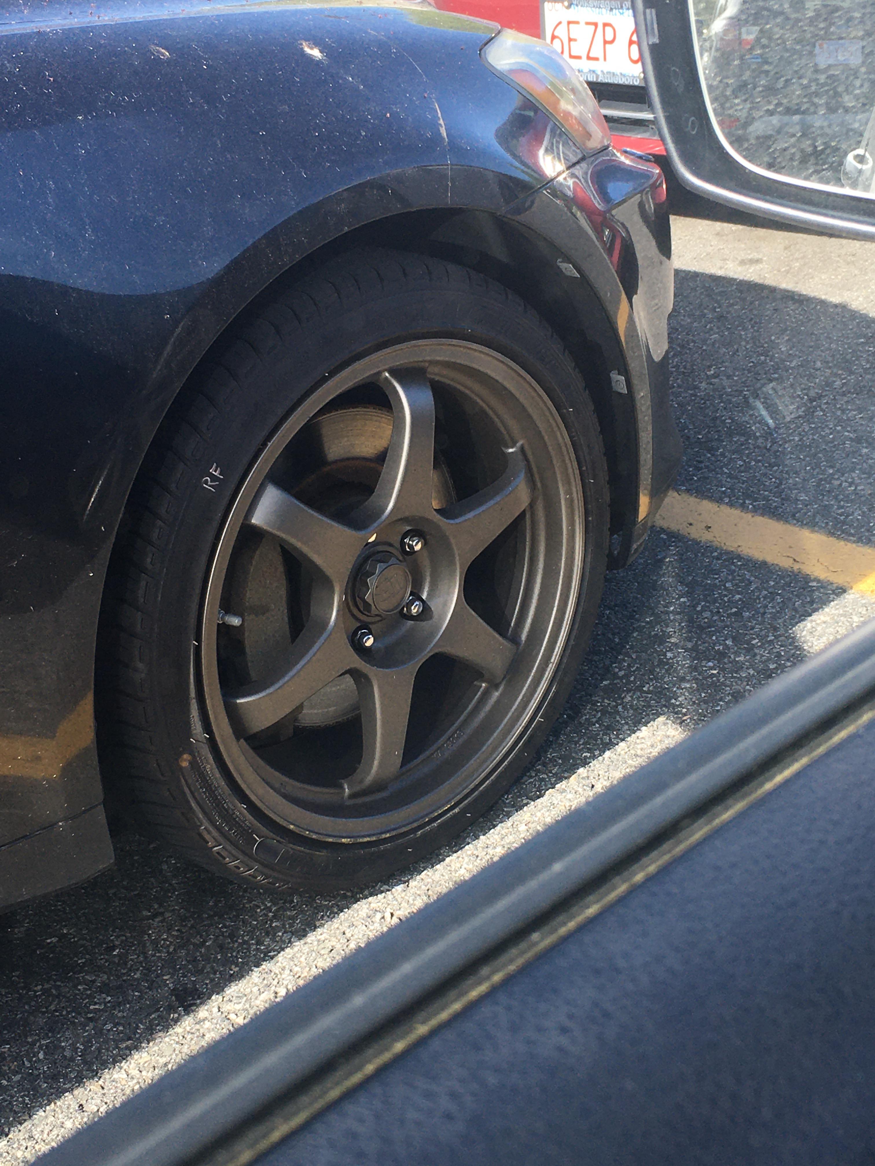 Help identify these rims! I spoke with the owner and he got them off tire rack but I’m at a loss ...